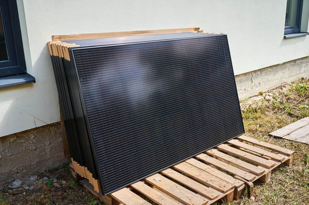 Fra sol til strøm: Hvordan fungerer solceller? | Solées blog