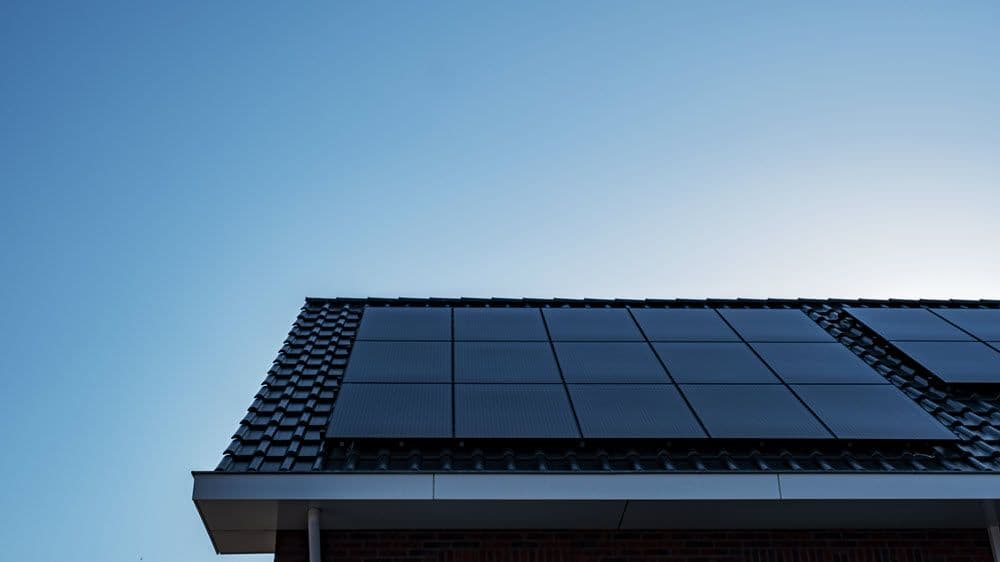 Forskellen på solceller og solfangere - Hvad du behøver at vide